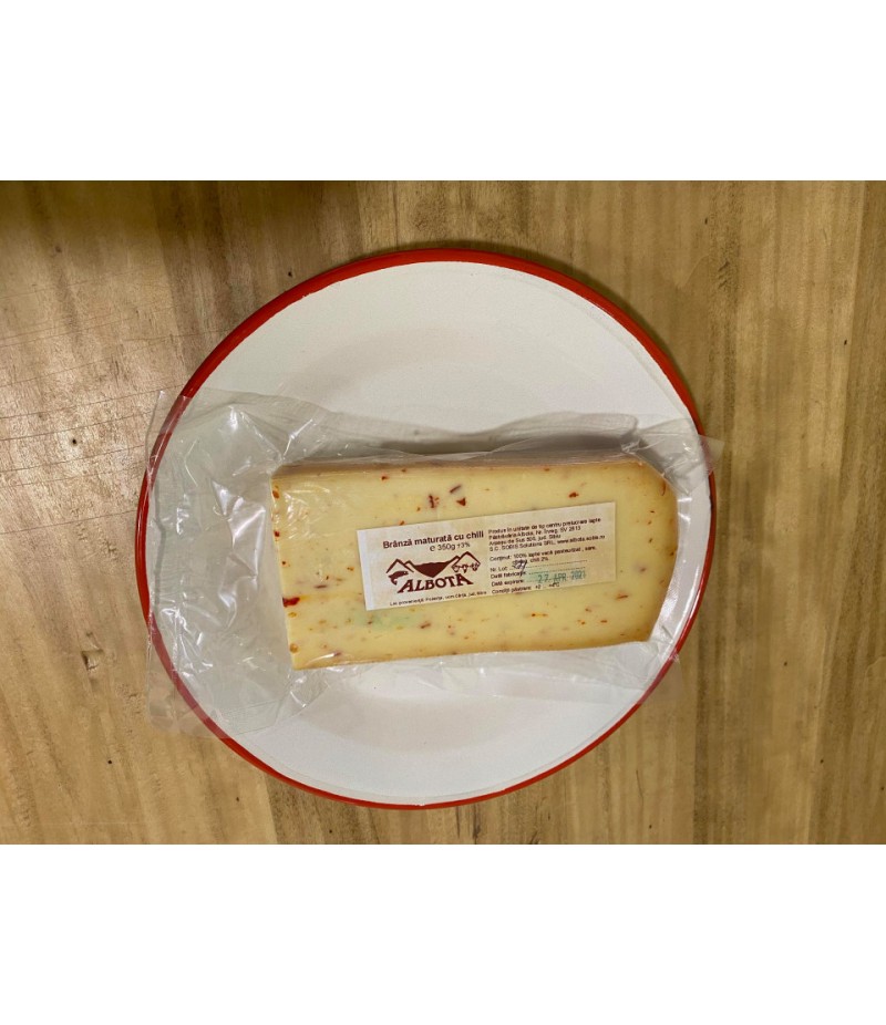 Branza maturata cu chilly